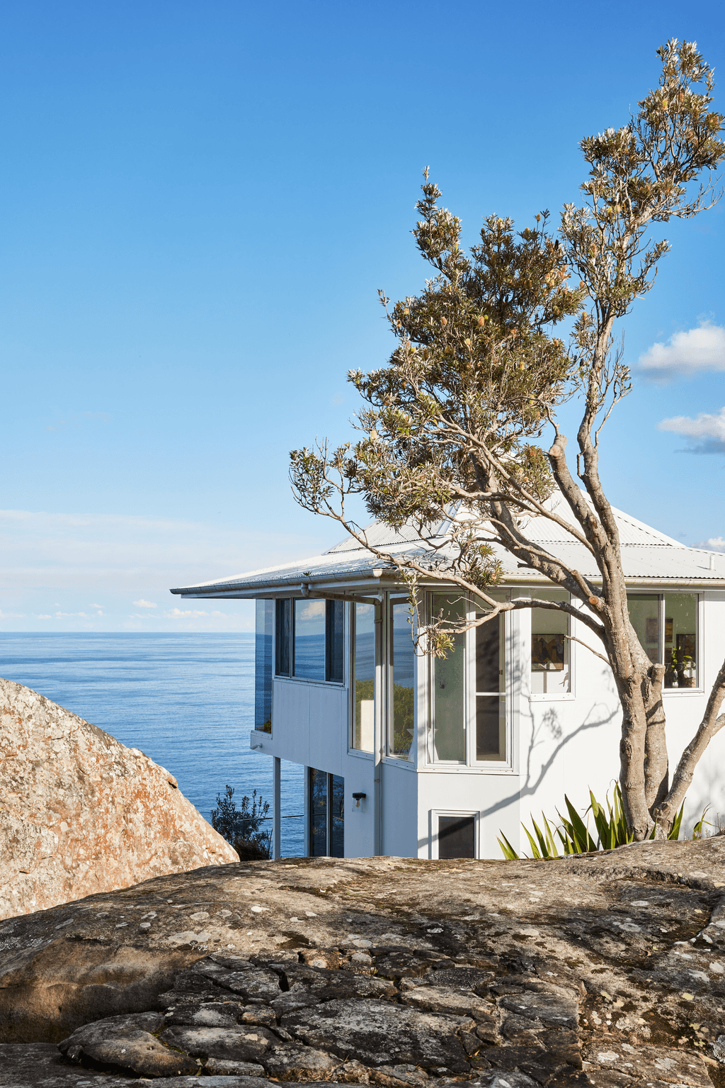 Cohesion with Nature – Cliffside by Thomas Hamel & Associates | Eco Outdoor